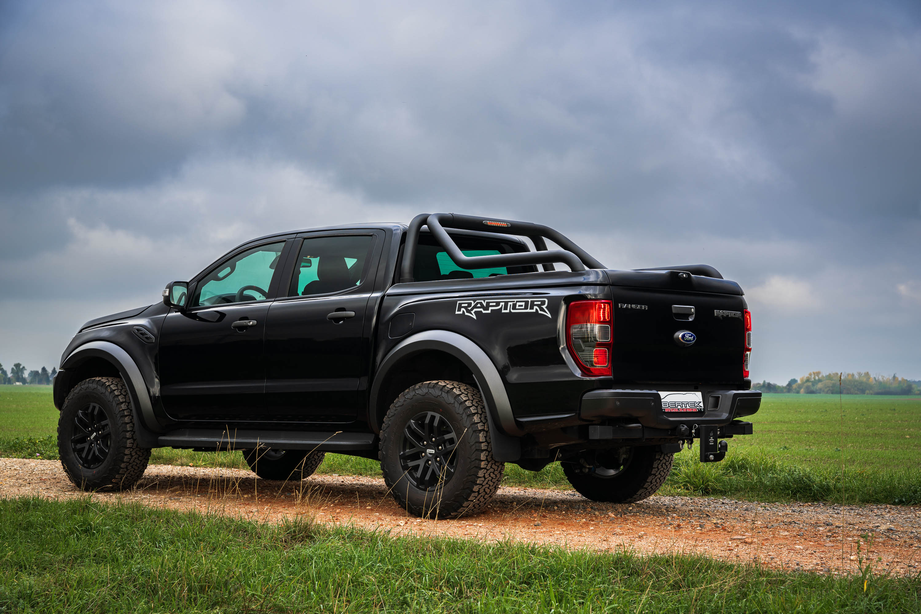 FORD RANGER RAPTOR TOPUP COVER - CUSTOM PICTURES - Fibertek - The ...