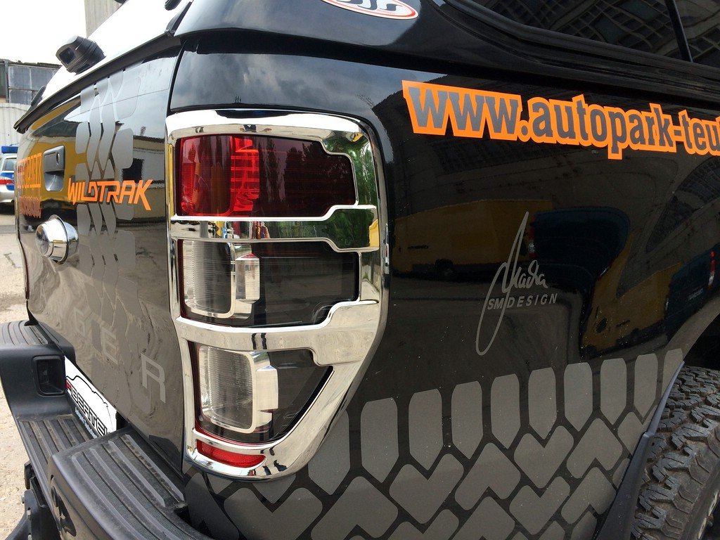 FORD RANGER TAIL LIGHT COVER SET VERSION 1 - ACCESSORIES - Fibertek ...